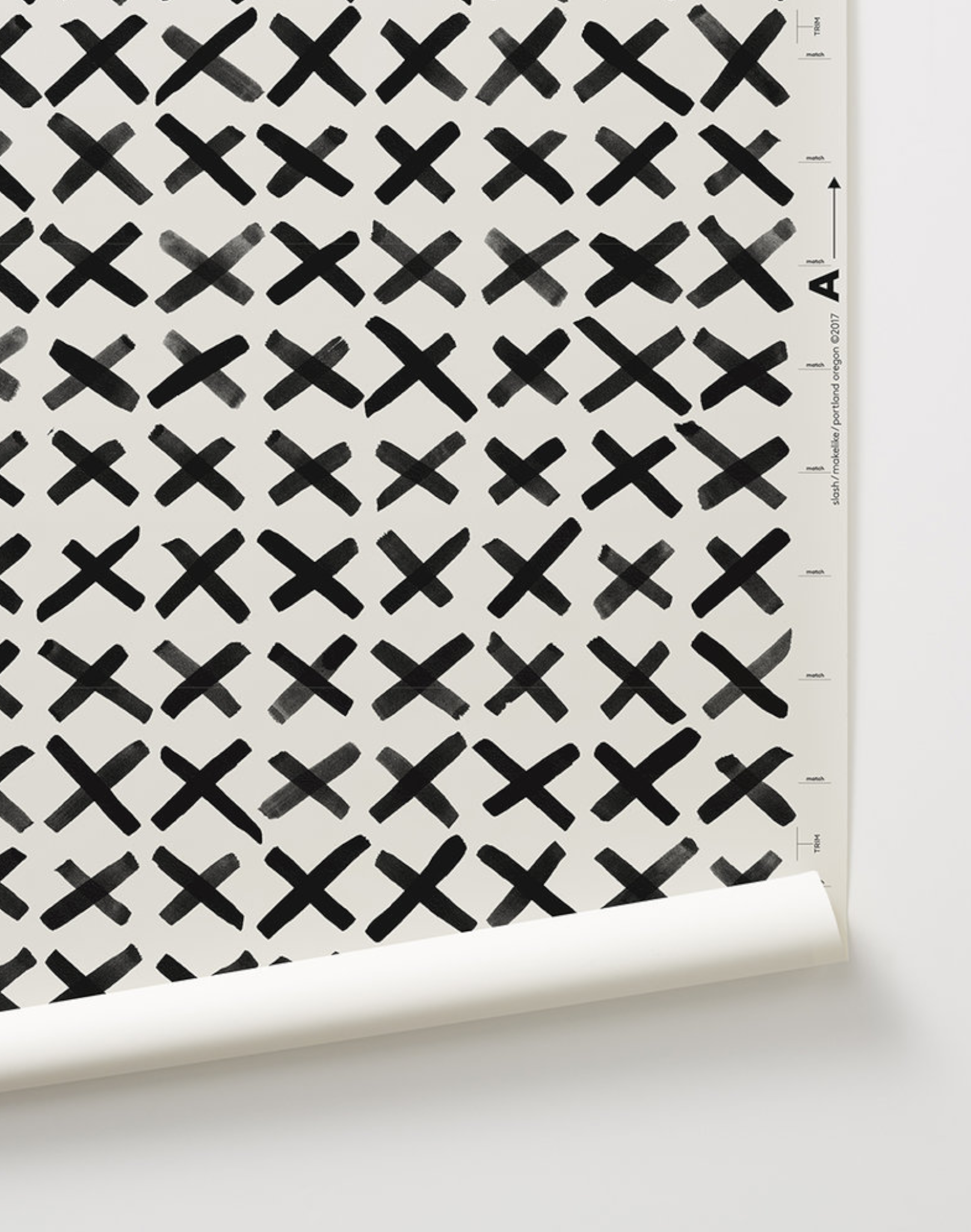 Slash, Black on Grey – The Pattern Collective